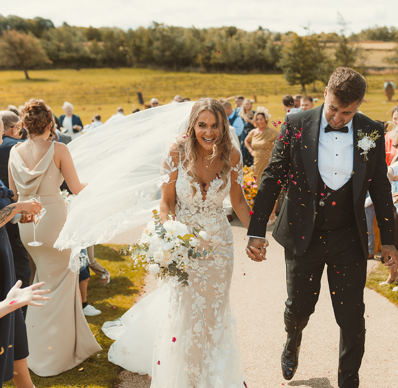 A guide to making the most of your first wedding planning meeting